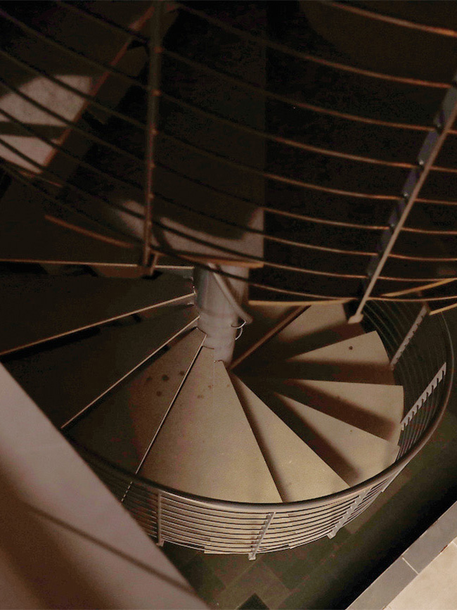 Portfolio Magazine: Inside Homes Supplement 2019 | Peter Tay, Singapore